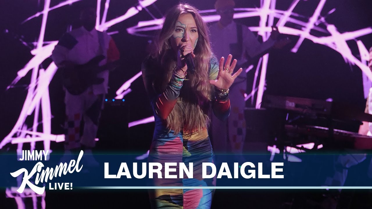 Lauren Daigle Performs 'Turbulent Skies' On 'Jimmy Kimmel Live!'