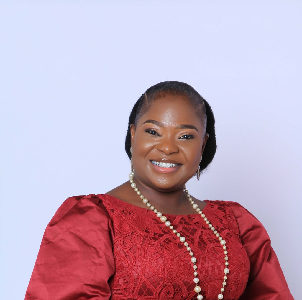 Tinuade Releases Powerful New Praise Anthem "No One"